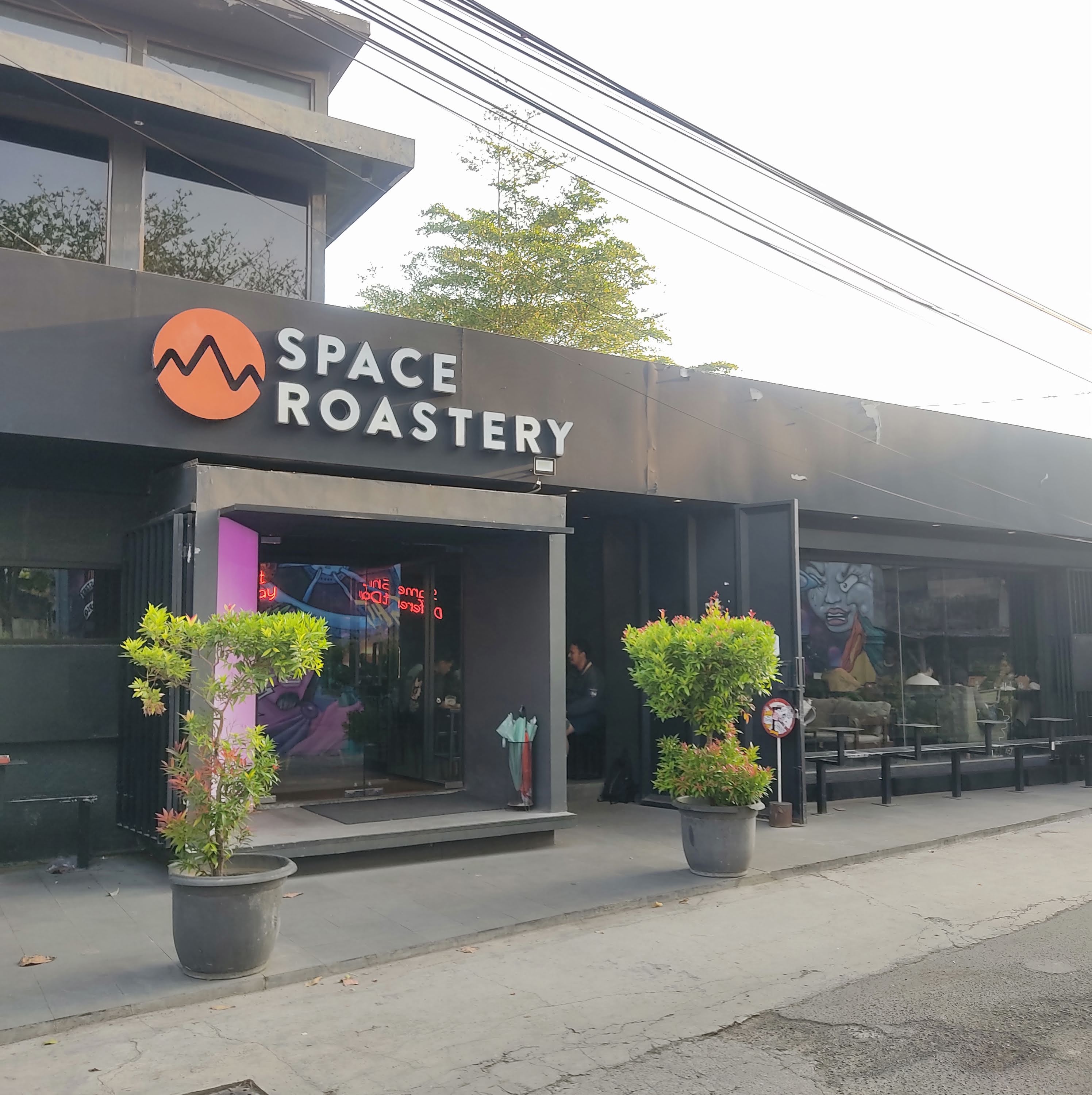 【インドネシア/ジョグジャカルタ】Space Coffee Roastery お土産にもおすすめのユニークな美味しいコーヒー屋さん｜きらひび | 旅行記や食べ歩きグルメ&クレジットカードなどの ...